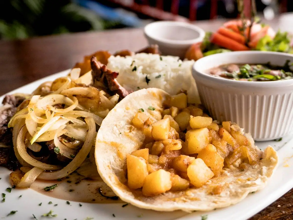 Costa Rican Cuisine: A Taste of Pura Vida | ☎️ CPG Legal.